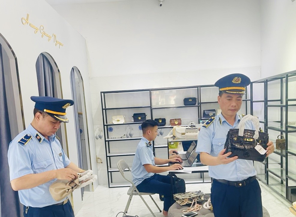 Kiểm tra, kiểm soát - Cục Quản lý thị trường Lạng Sơn